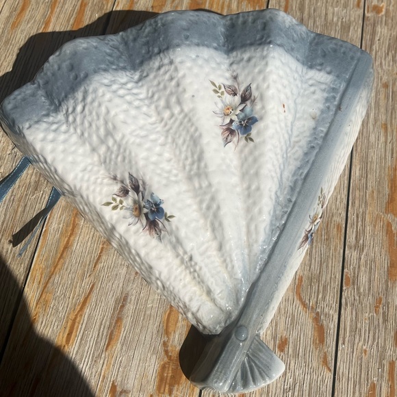 Source Unknown | Accents | Vintage Mid Century Ceramic Wall Pocket ...